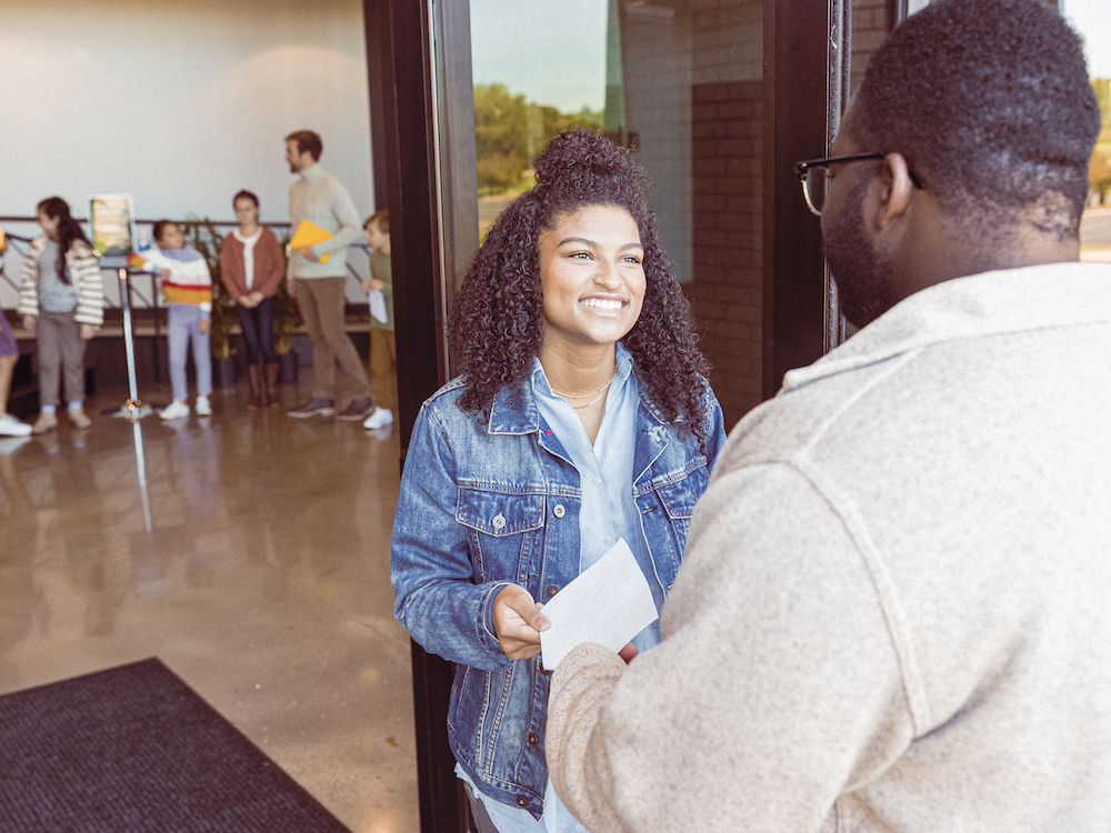 4 Ideas for Celebrating Christmas Through Serving - Lifeway Voices